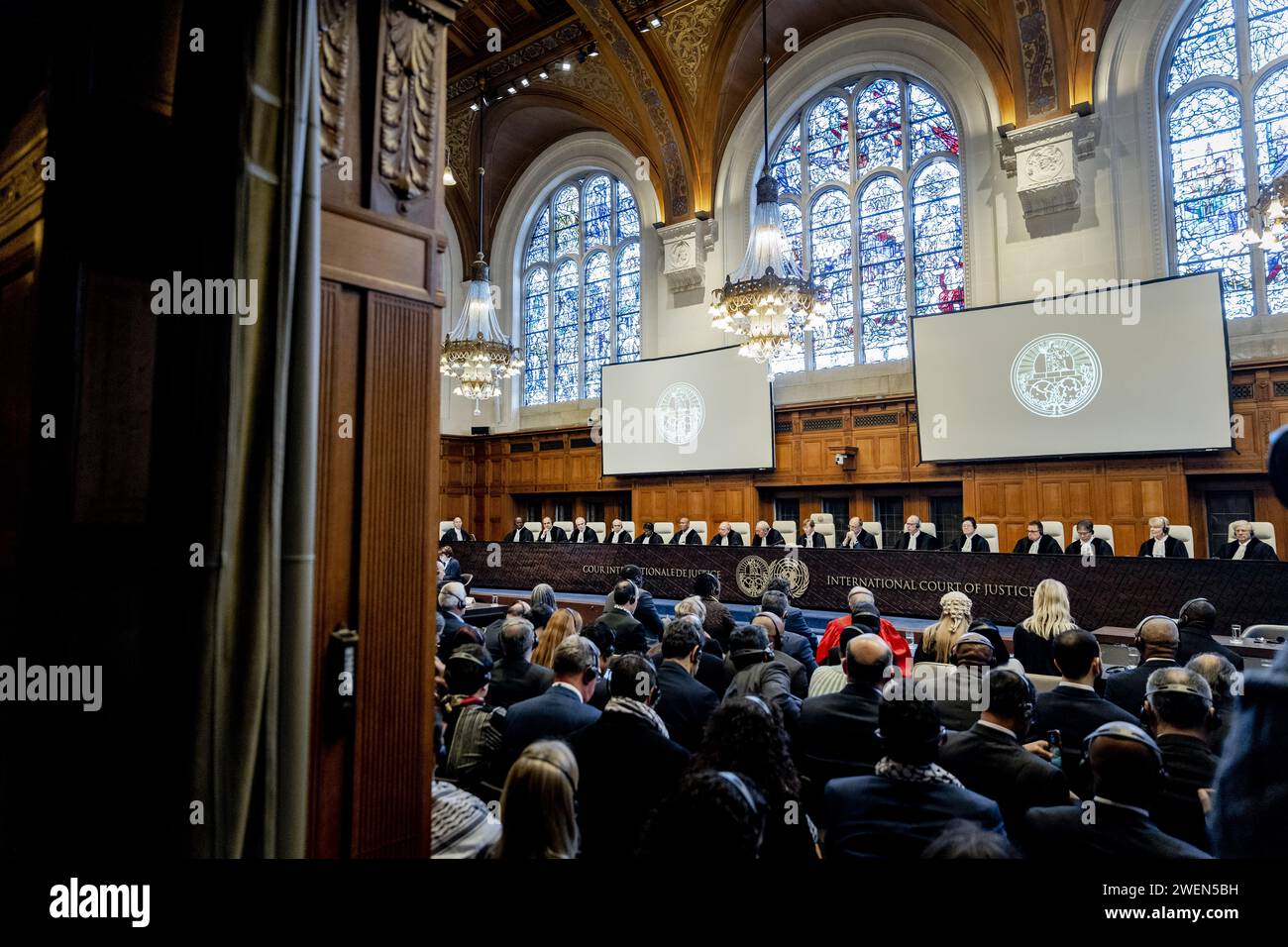 Israel south africa court judges hi-res stock photography and images ...