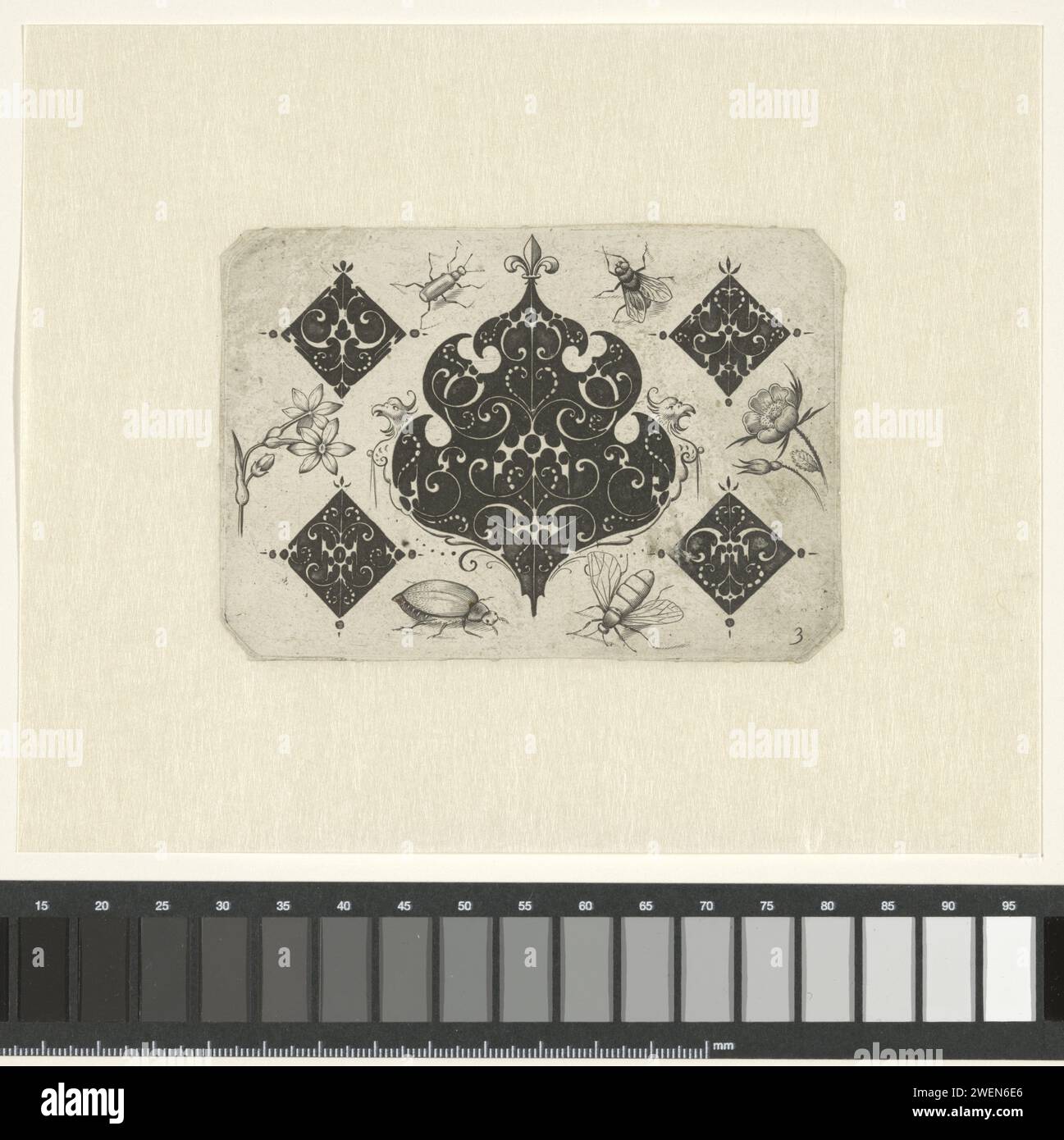 Compositions from flowers hi-res stock photography and images - Alamy