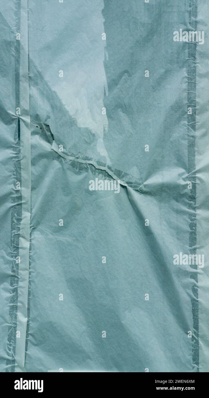 Cellophane paper hi-res stock photography and images - Alamy