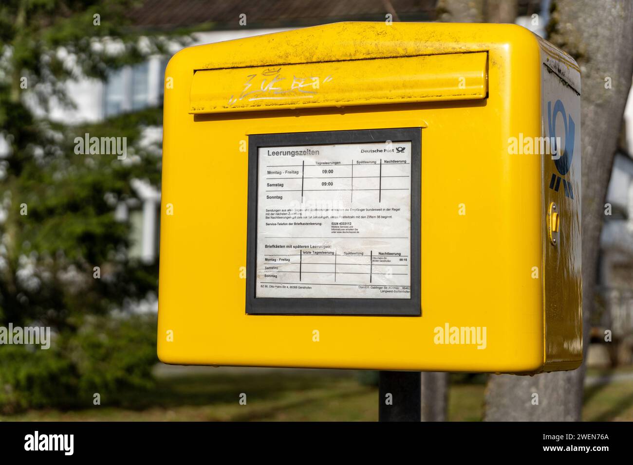 Langweid, Bavaria, Germany - January 26, 2024: yellow public mailbox of ...