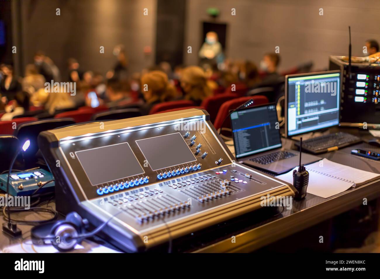 Mixing desk theatre hi-res stock photography and images - Alamy