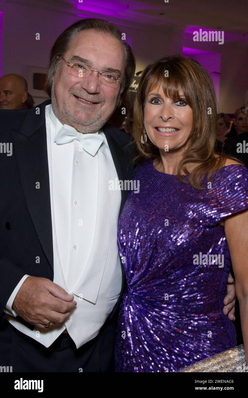 Sängerin Ireen Sheer und Ehemann Klaus-Jürgen Kahl kommen zum VIP ...