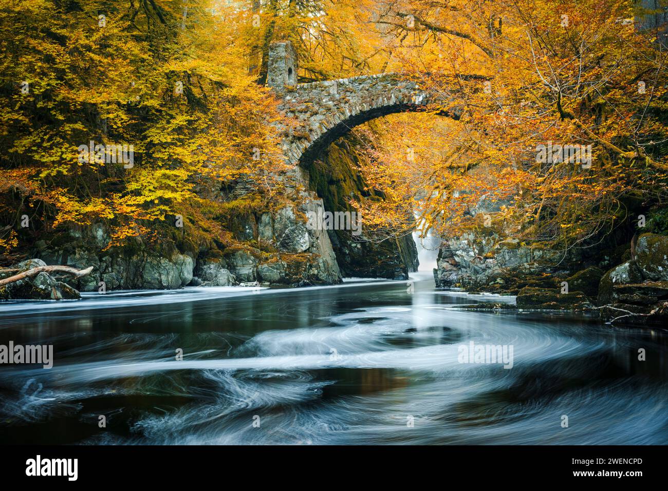 Bridge with patterns hi-res stock photography and images - Alamy