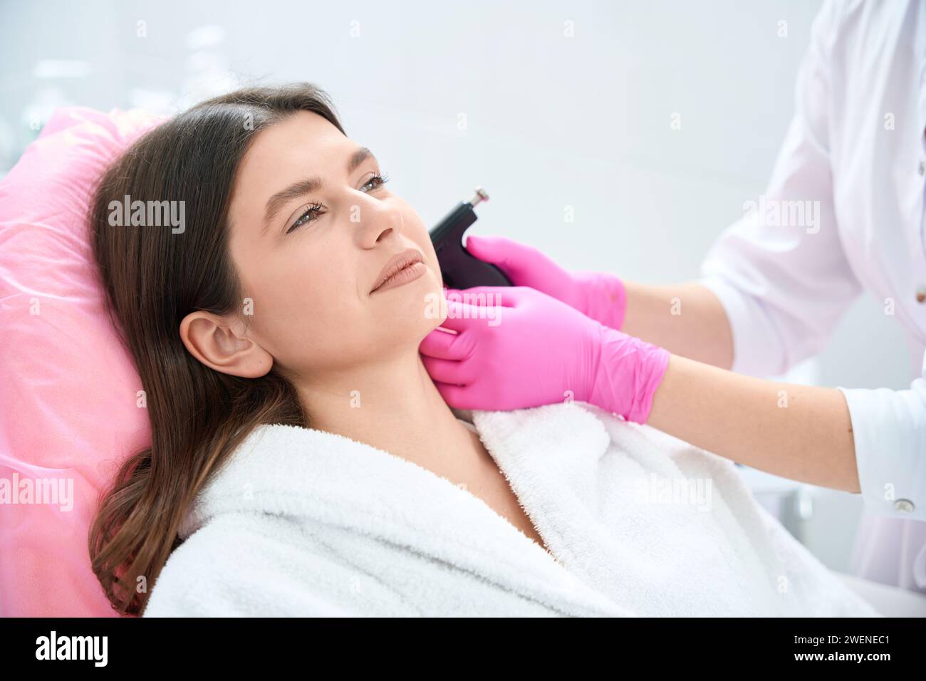 Body piercing procedure hi-res stock photography and images - Alamy