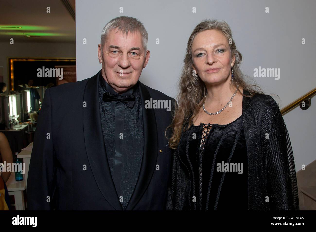 Schauspieler Heinz Hönig und Gabriele Lechner kommen zum VIP Empfang ...