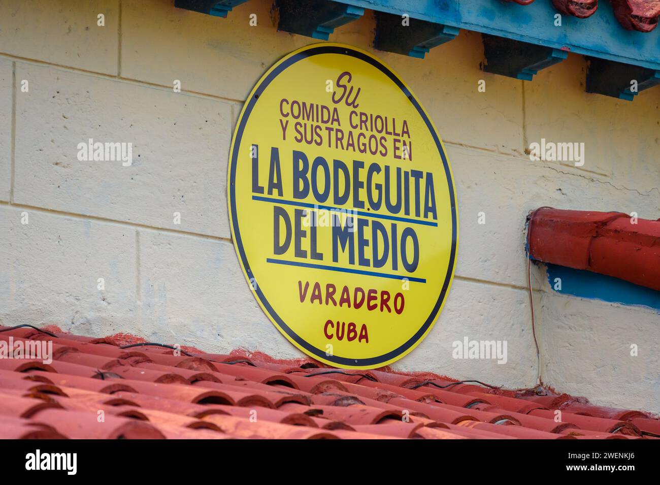 la bodeguita del medio business sign, varadero, cuba Stock Photo - Alamy