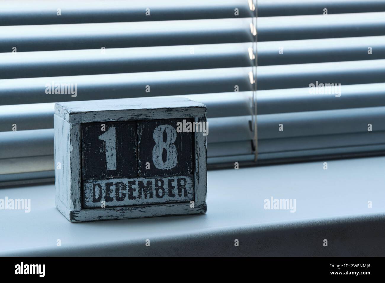 Calendar day on december 18 hi-res stock photography and images - Alamy