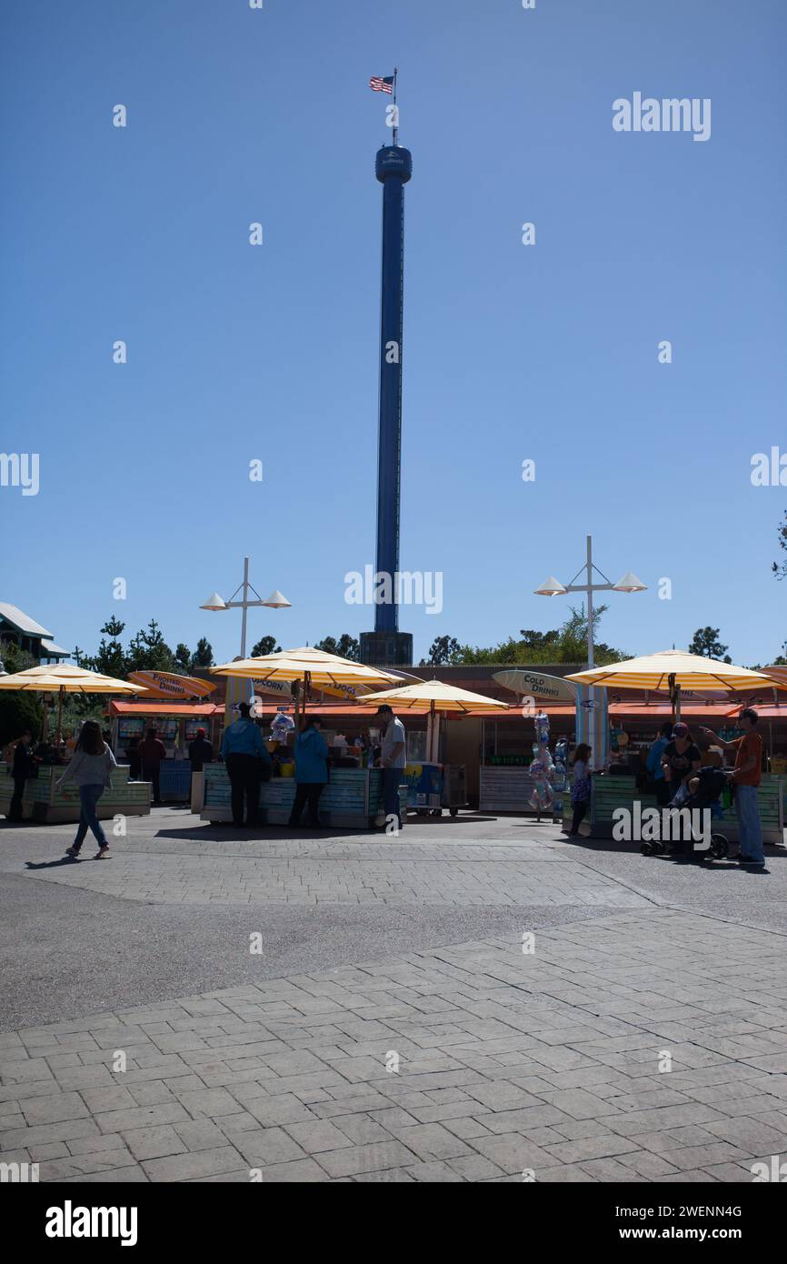 Theme park ride food hi-res stock photography and images - Alamy
