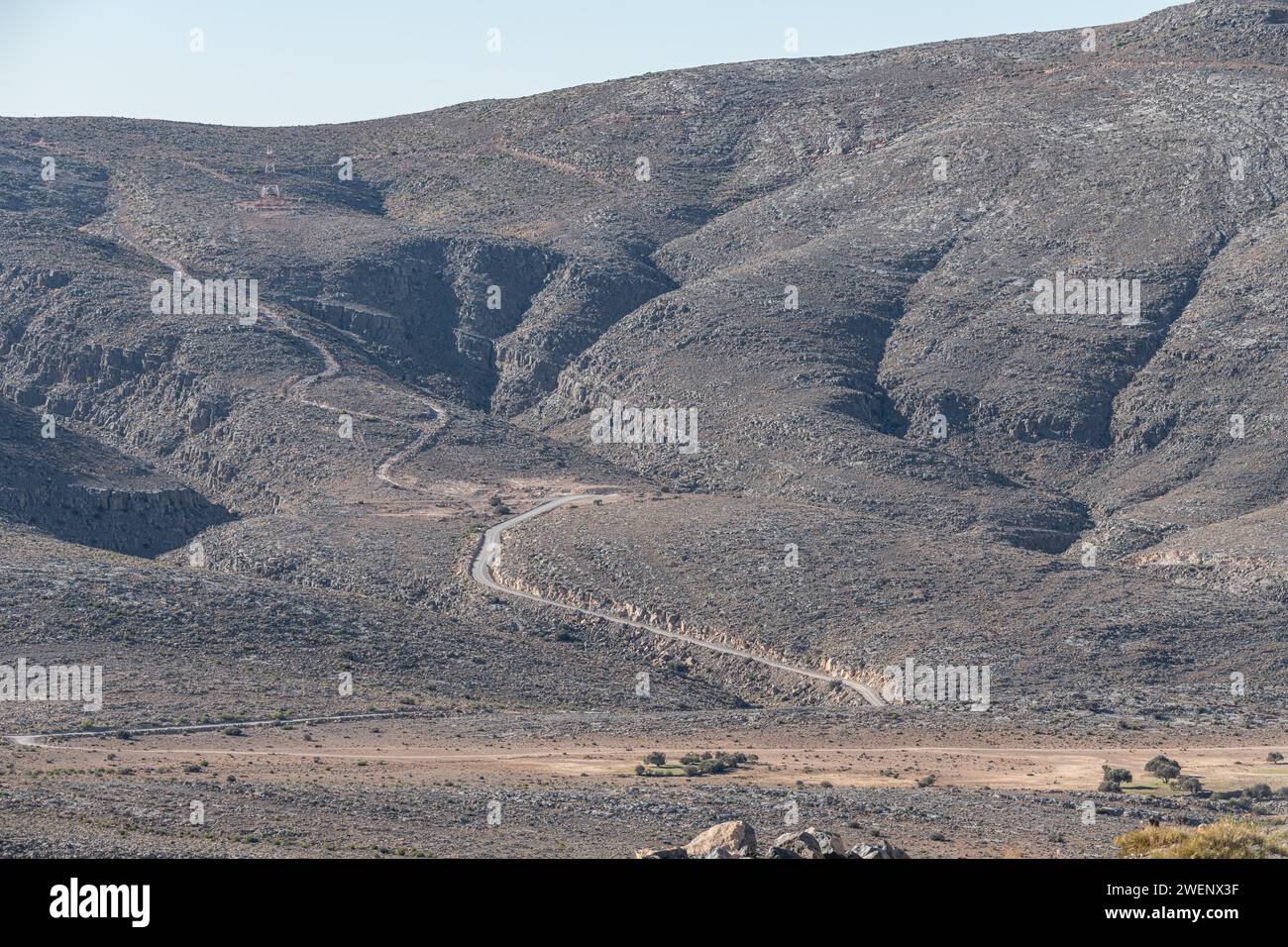 Winding track through the desert Harim mountains of Musandam. Oman ...