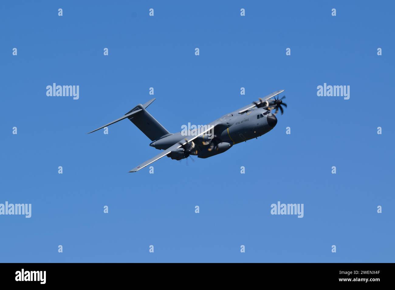 Zm418 Raf Airbus A400m Atlas Passes Through The Mach Loop Wales