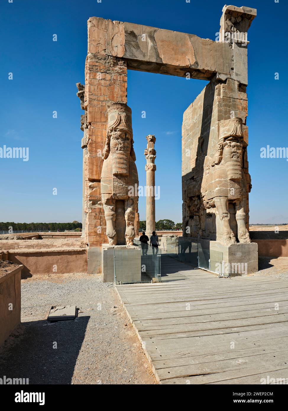 Gateway sculptures hi-res stock photography and images - Alamy