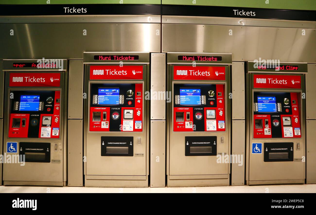 Clipper transit card hi-res stock photography and images - Alamy