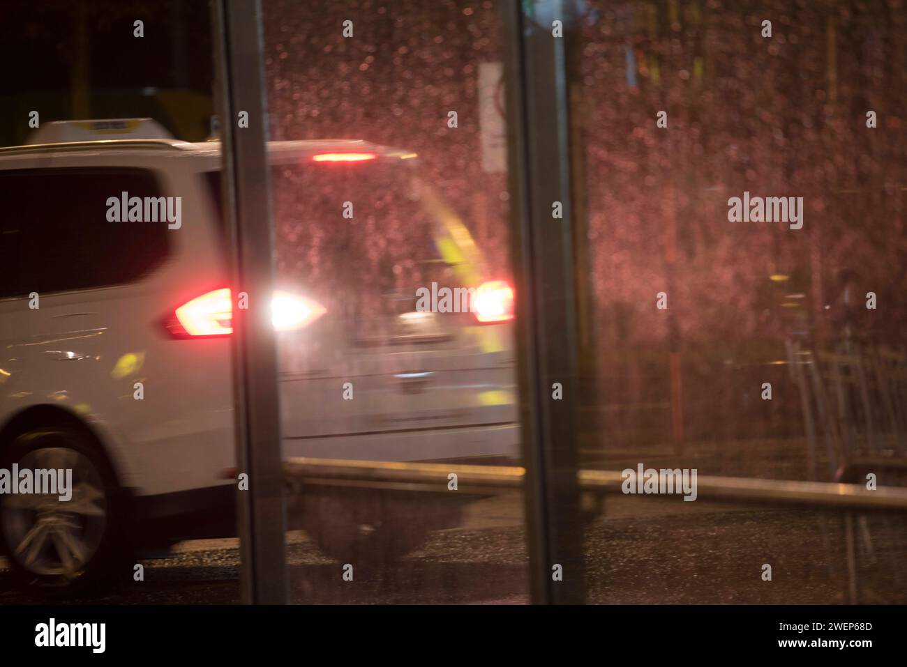 Car warning signals hi-res stock photography and images - Alamy
