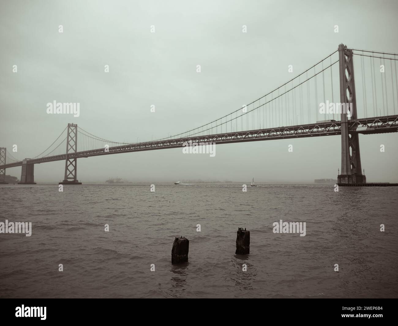 Gray steel bridge hi-res stock photography and images - Alamy