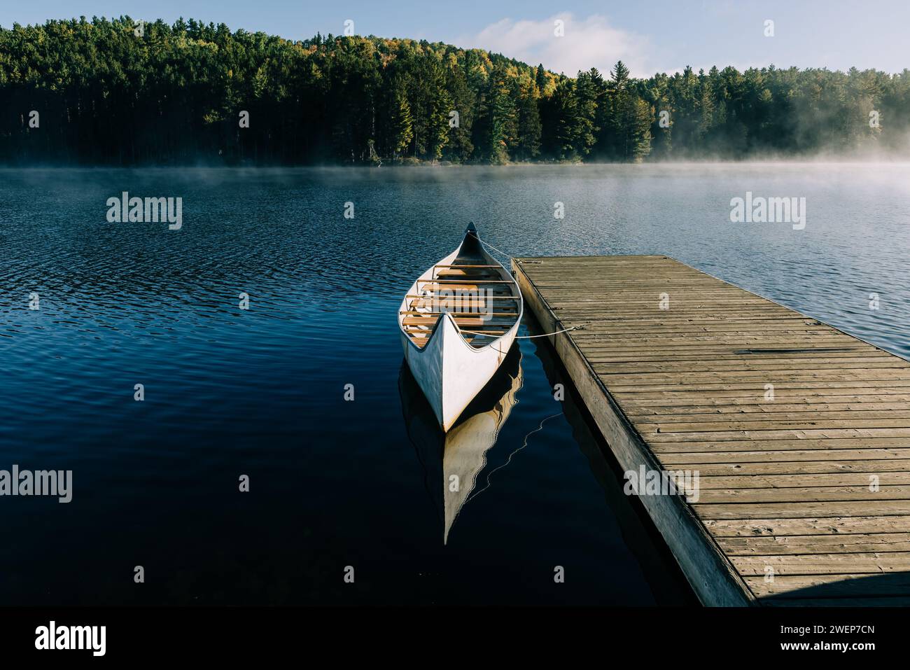 Serene lakeside dock hi-res stock photography and images - Alamy