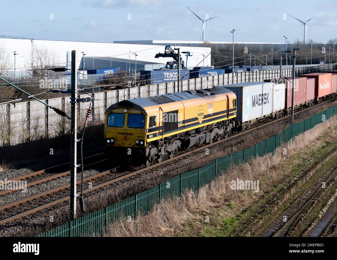 Freightliner class 66 No. 66413 pulling a freightliner train past DIRFT ...