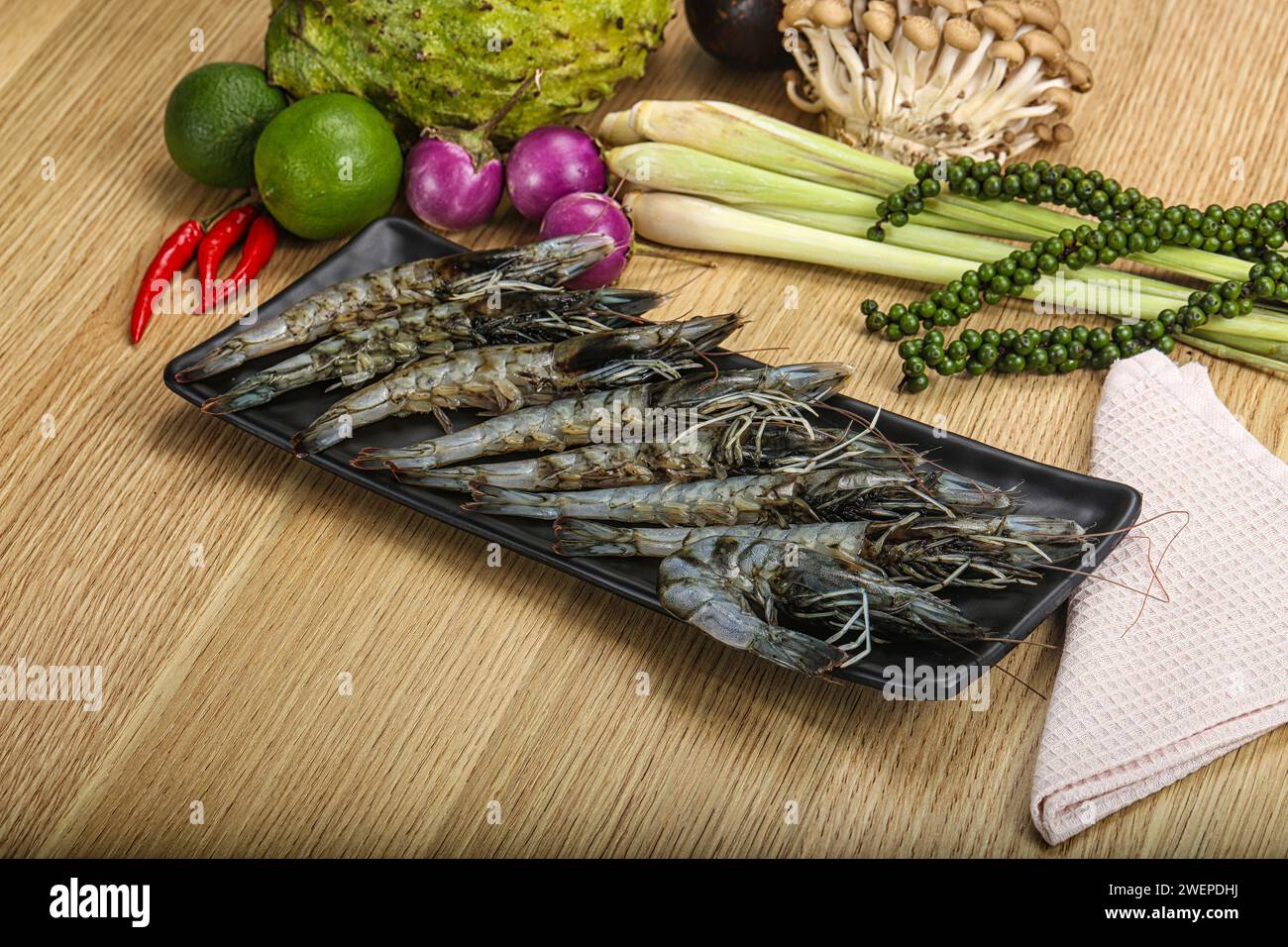 Fresh raw uncooked big tiger prawn Stock Photo - Alamy