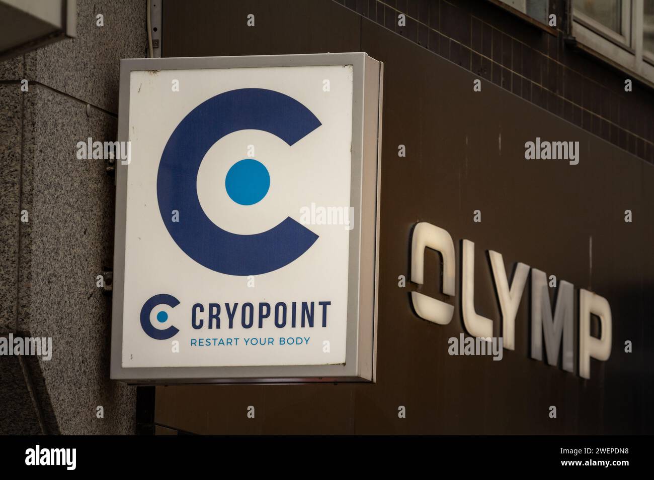 Cryopoint logo hi-res stock photography and images - Alamy