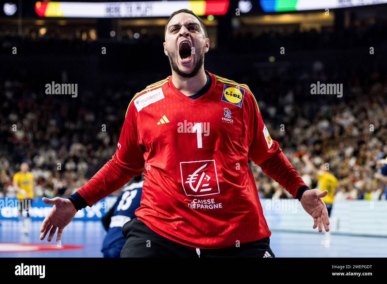 Samir Bellahcene (Frankreich, #1) jubelt MEN?S EHF EURO 2024 ...