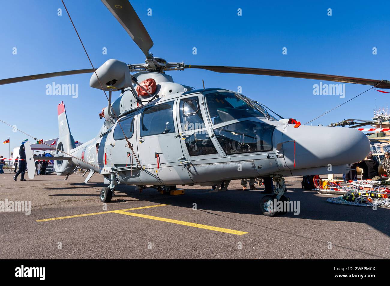 Eurocopter as565 hi-res stock photography and images - Alamy