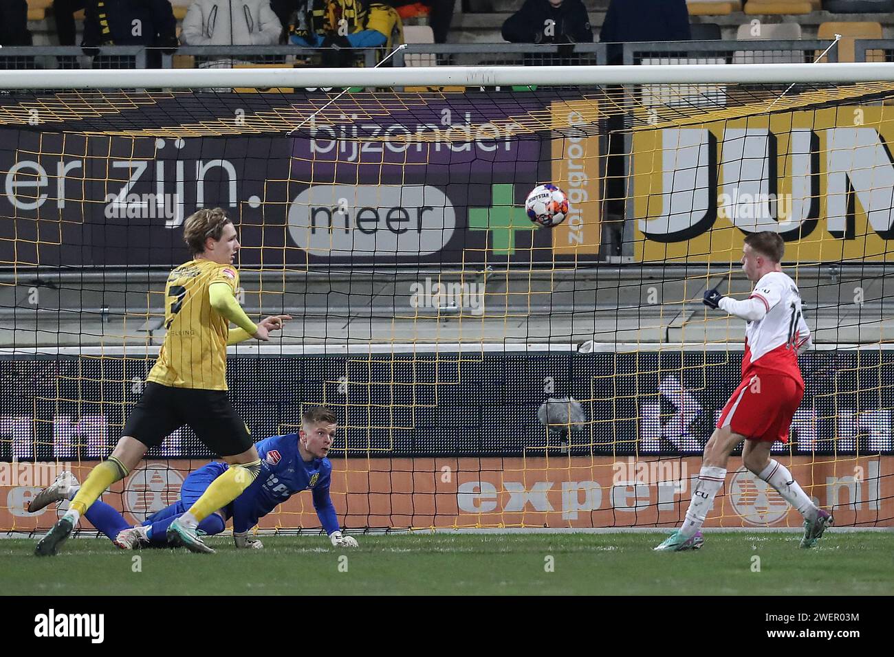 KERKRADE, Netherlands. 26th Jan, 2024. football, Dutch Keuken Kampioen Divisie, Roda JC - Jong ...