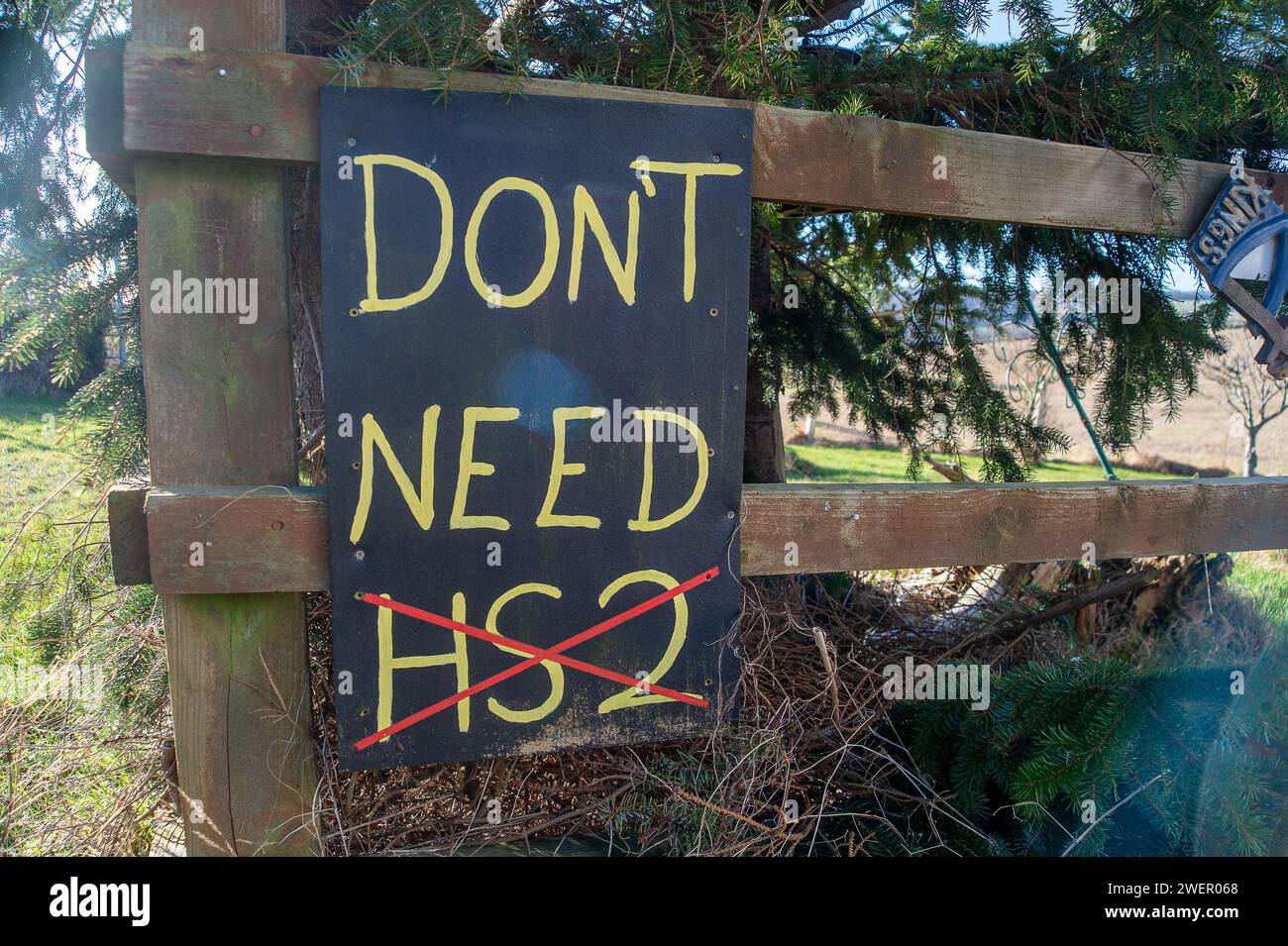 Wendover Dean, UK. 26th January, 2024. Anti HS2 signs in Wendover Dean ...