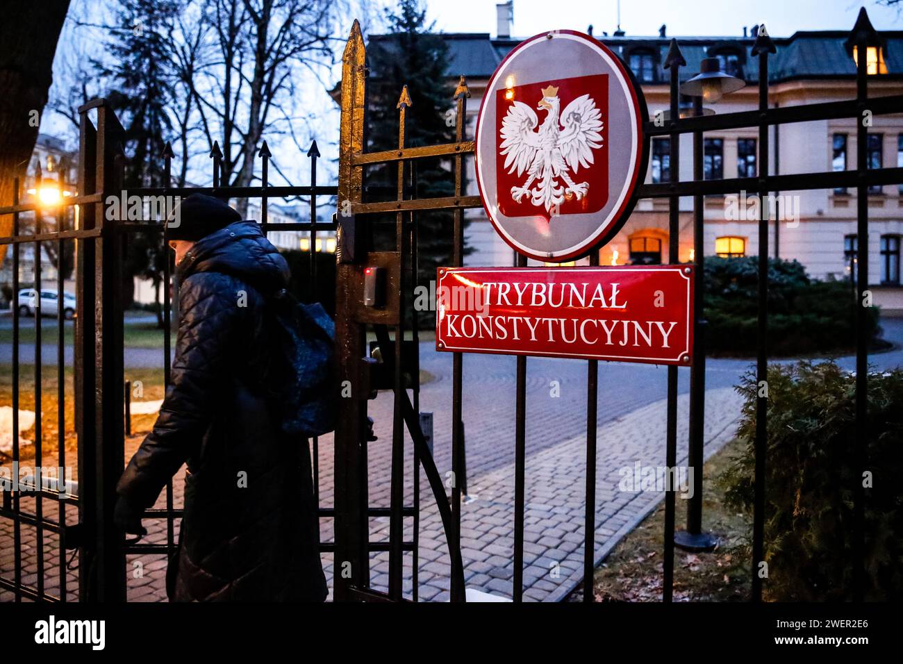 Law systems hi-res stock photography and images - Alamy