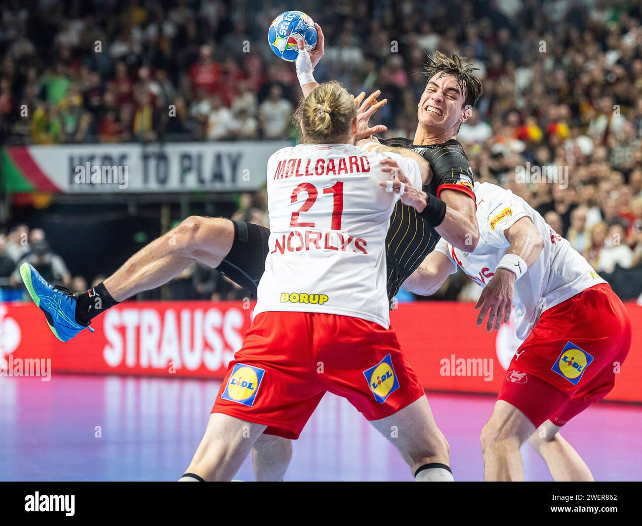 Koeln, Deutschland. 26th Jan, 2024. Julian Koester (Deutschland #18) im ...