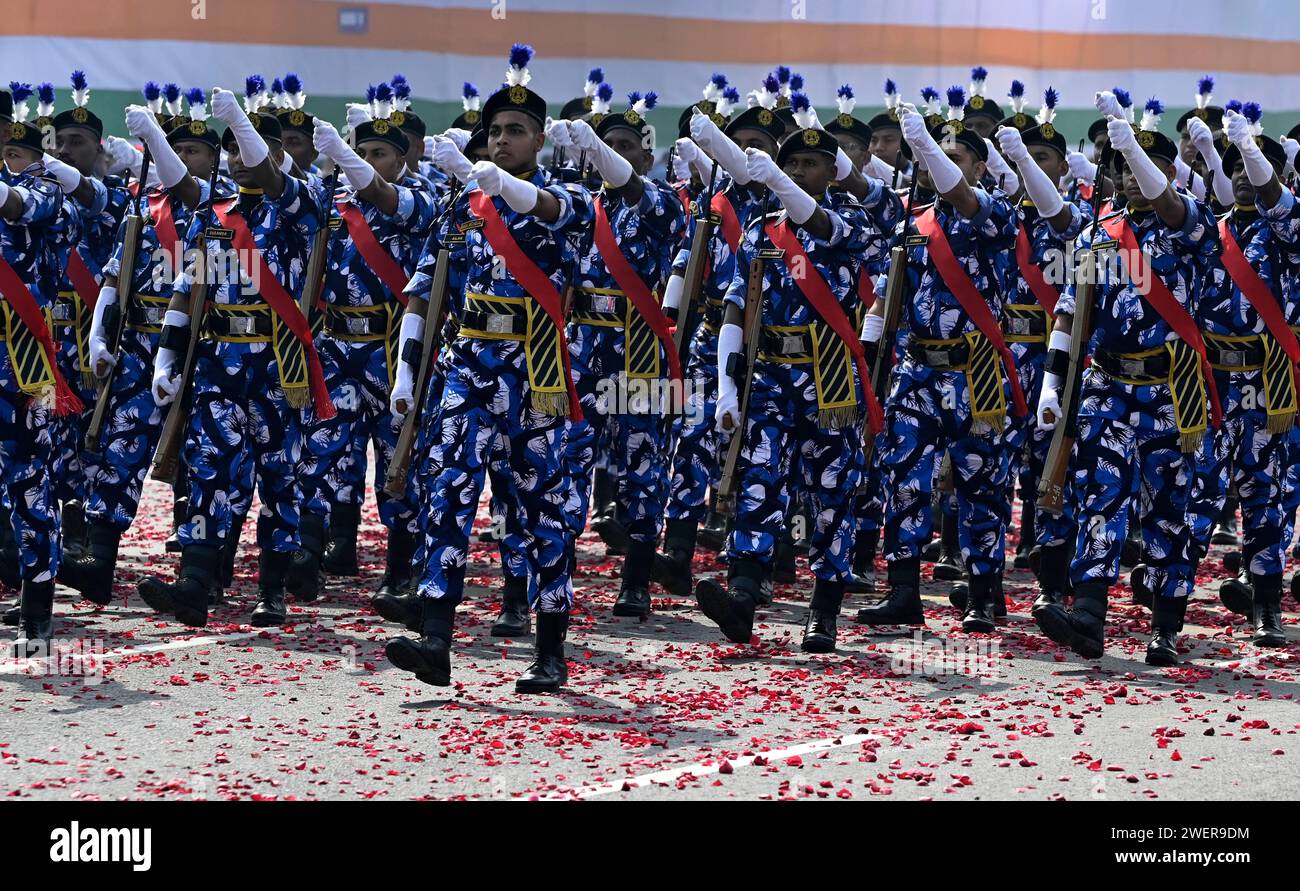 KOLKATA, INDIA - JANUARY 26: Parade marches by Kolkata Police RAF ...