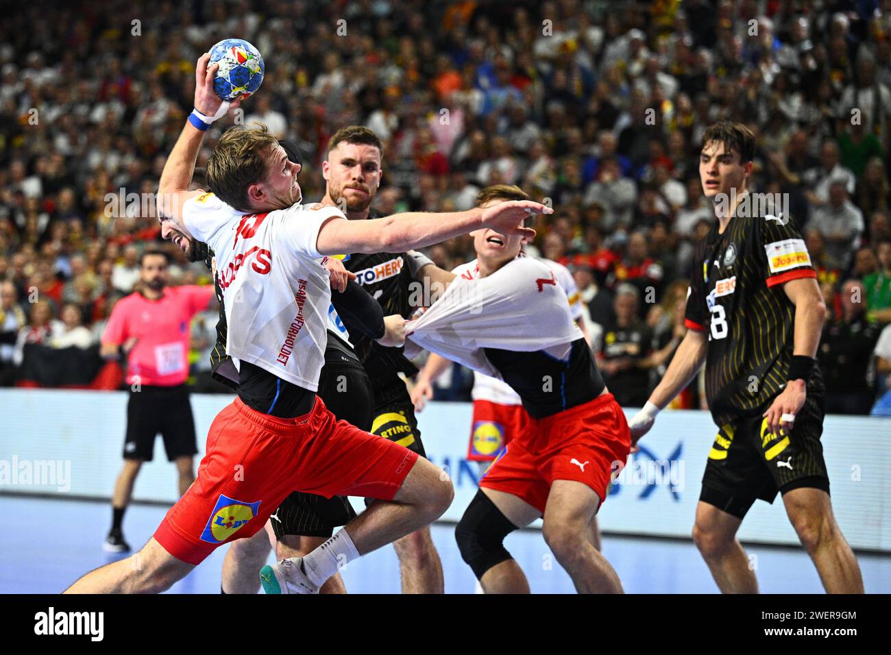 Cologne, Germany. 26th Jan, 2024. Handball: European Championship ...