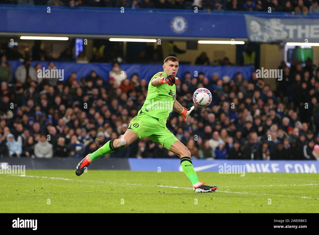 London, UK. 26th Jan, 2024. 26th January 2024; Stamford Bridge, Chelsea ...
