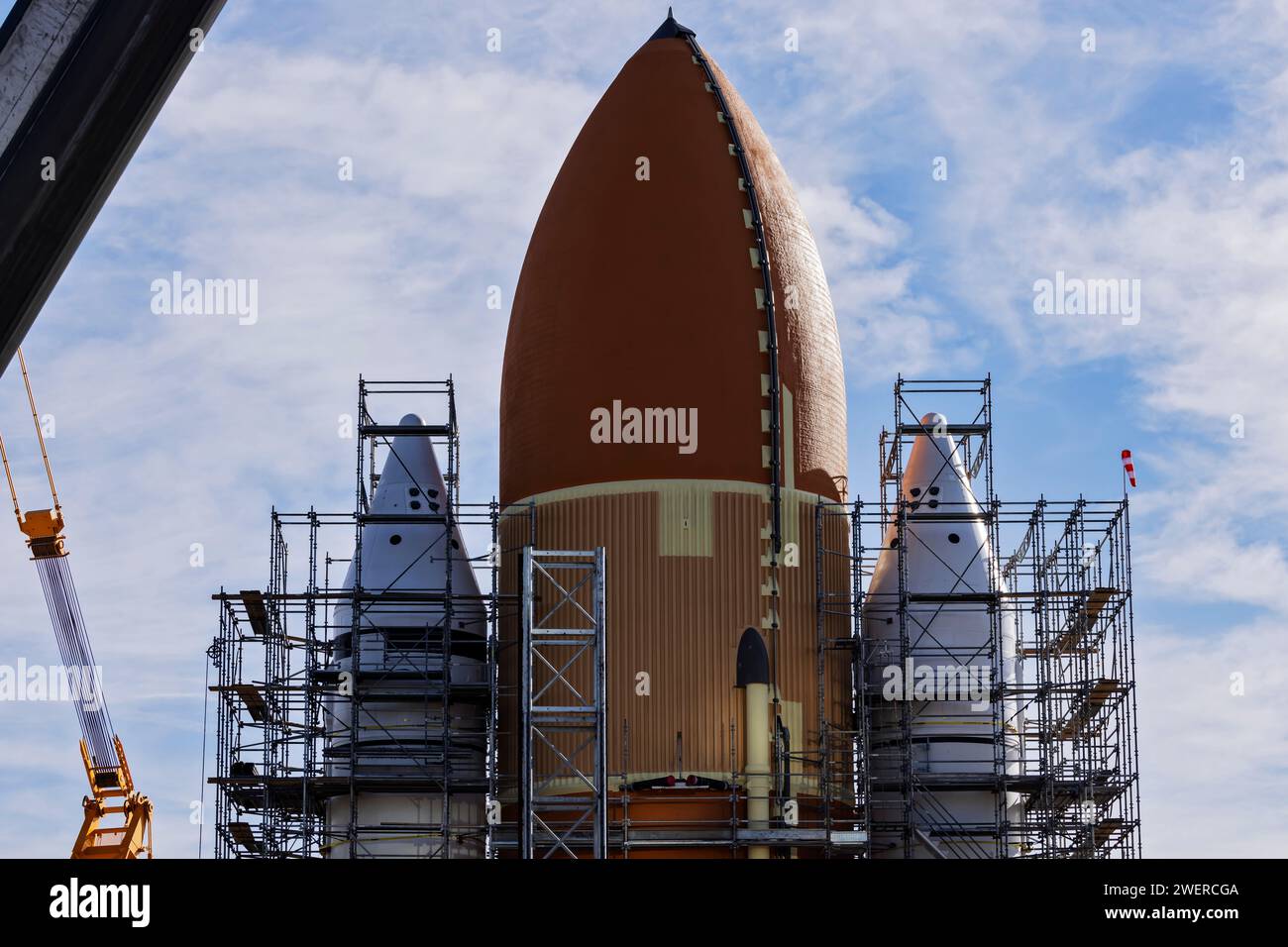 Los Angeles, USA. 26th Jan, 2024. Space Shuttle Endeavour being moved ...