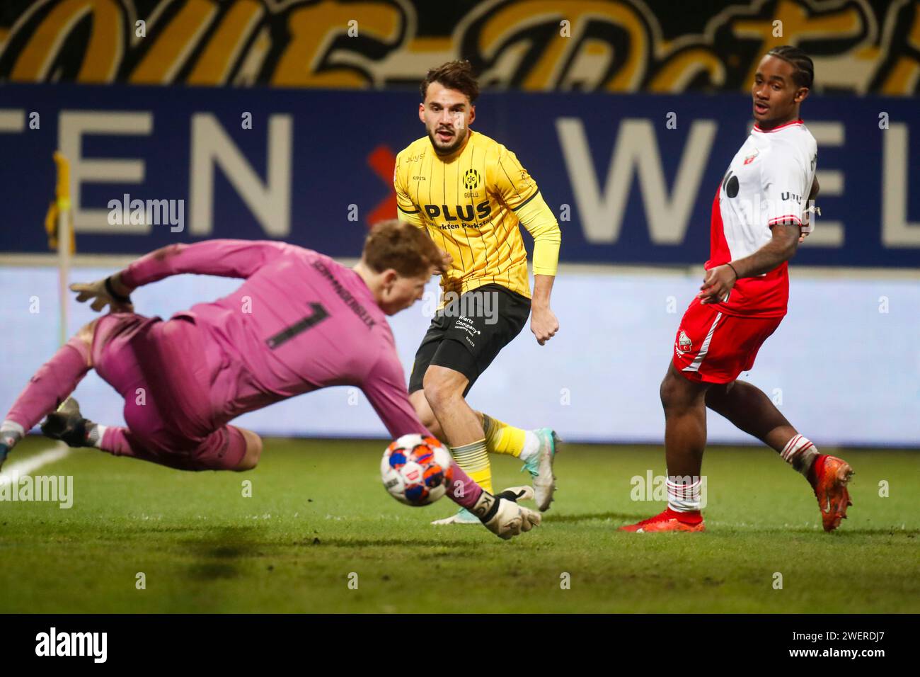 Kerkrade, Netherlands. 26th Jan, 2024. KERKRADE, NETHERLANDS - JANUARY 26: Metehan Guclu of Roda ...