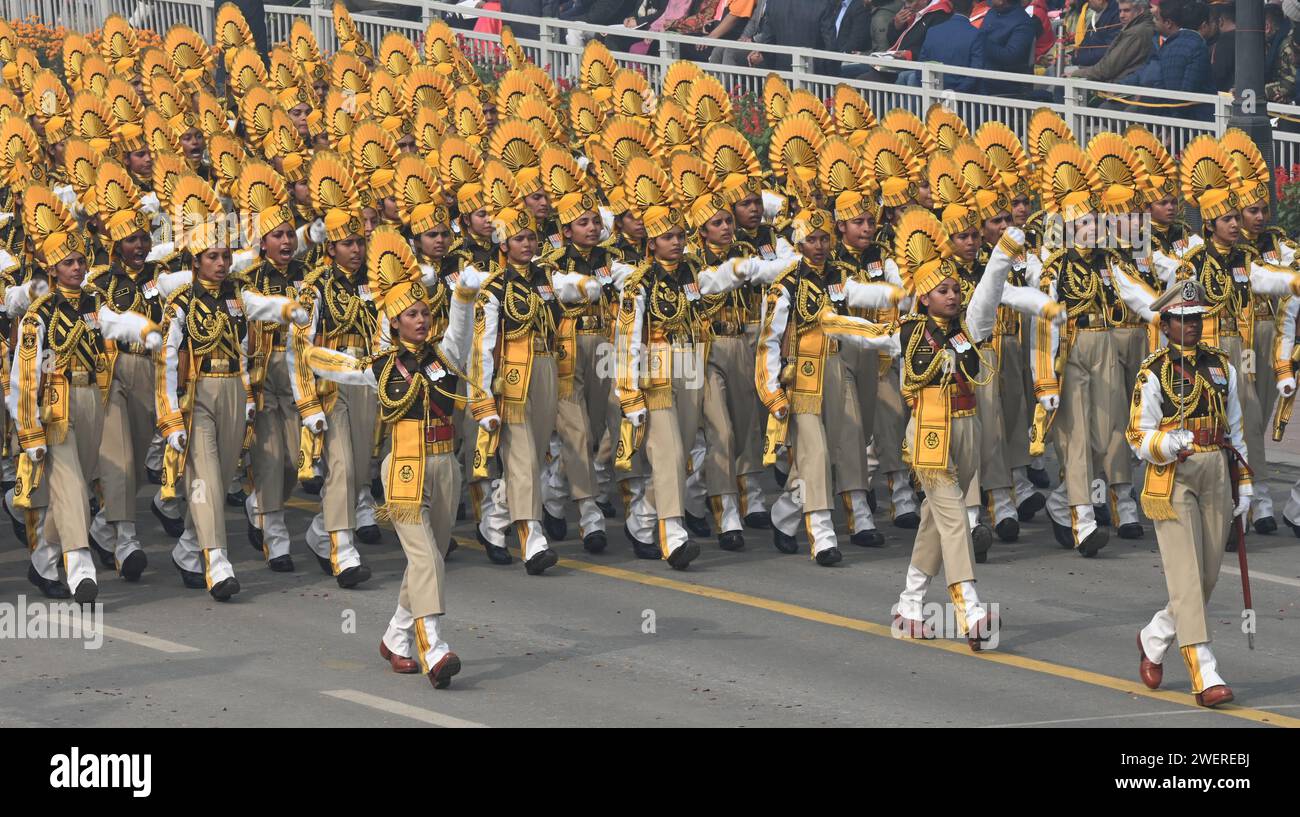 NEW DELHI, INDIA - JANUARY 26: CISF women Contingent Marching Parade ...