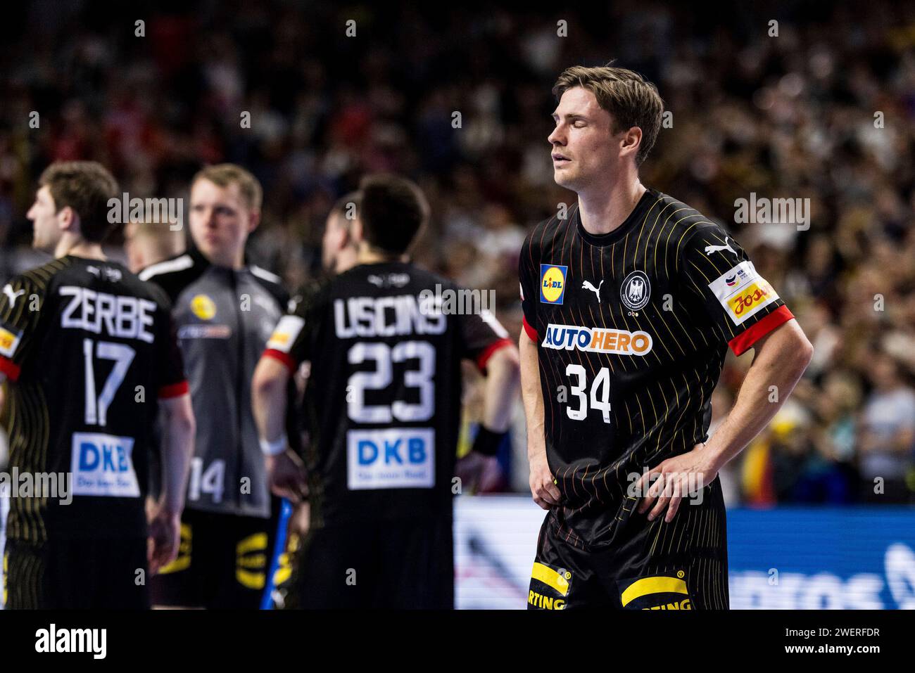 Rune Dahmke (Deutschland, #34) frustriert nach der Niederlage MEN?S EHF ...