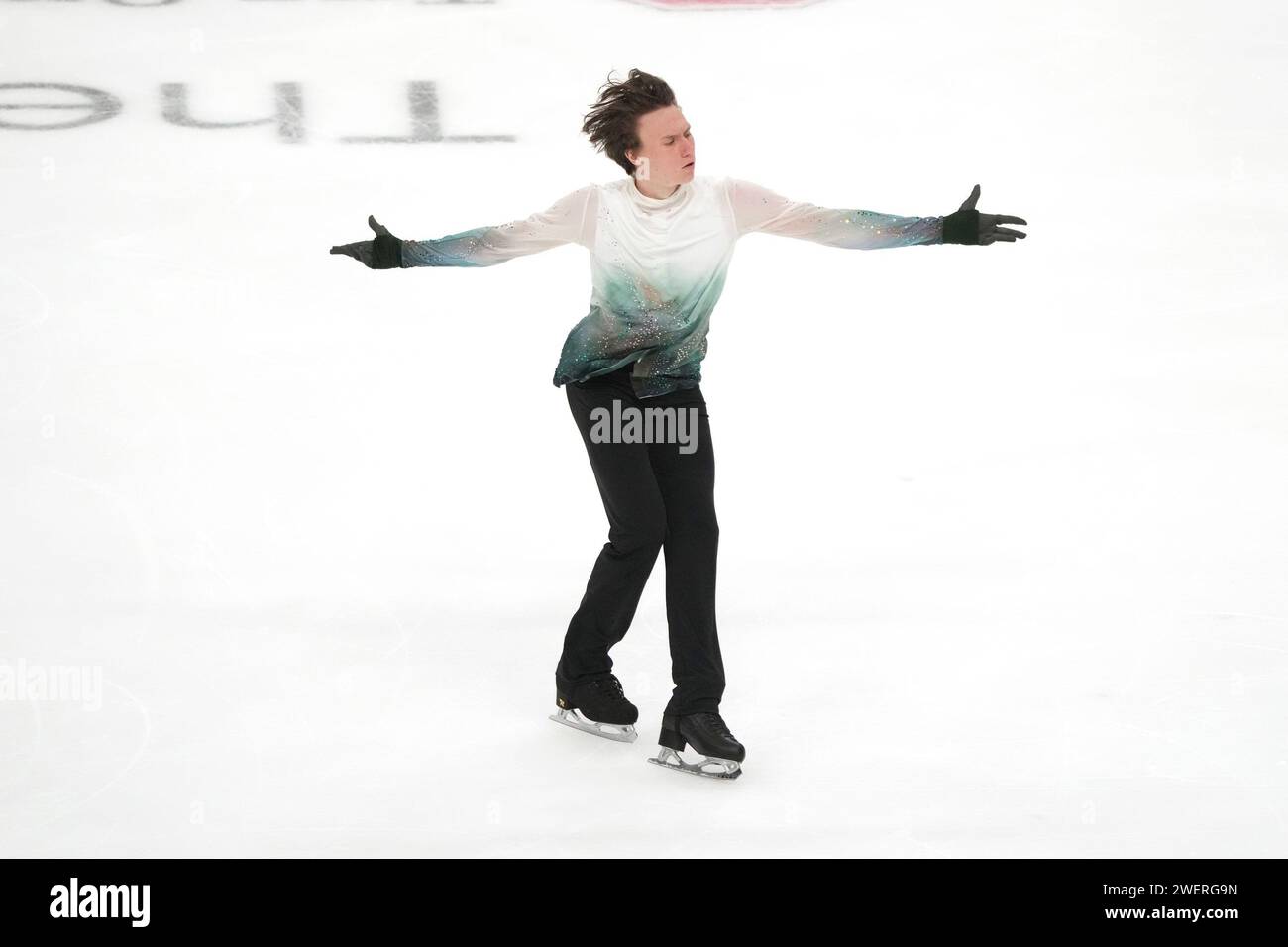 COLUMBUS, OH - JANUARY 26: Daniel Martynov skates in the Men's Short ...