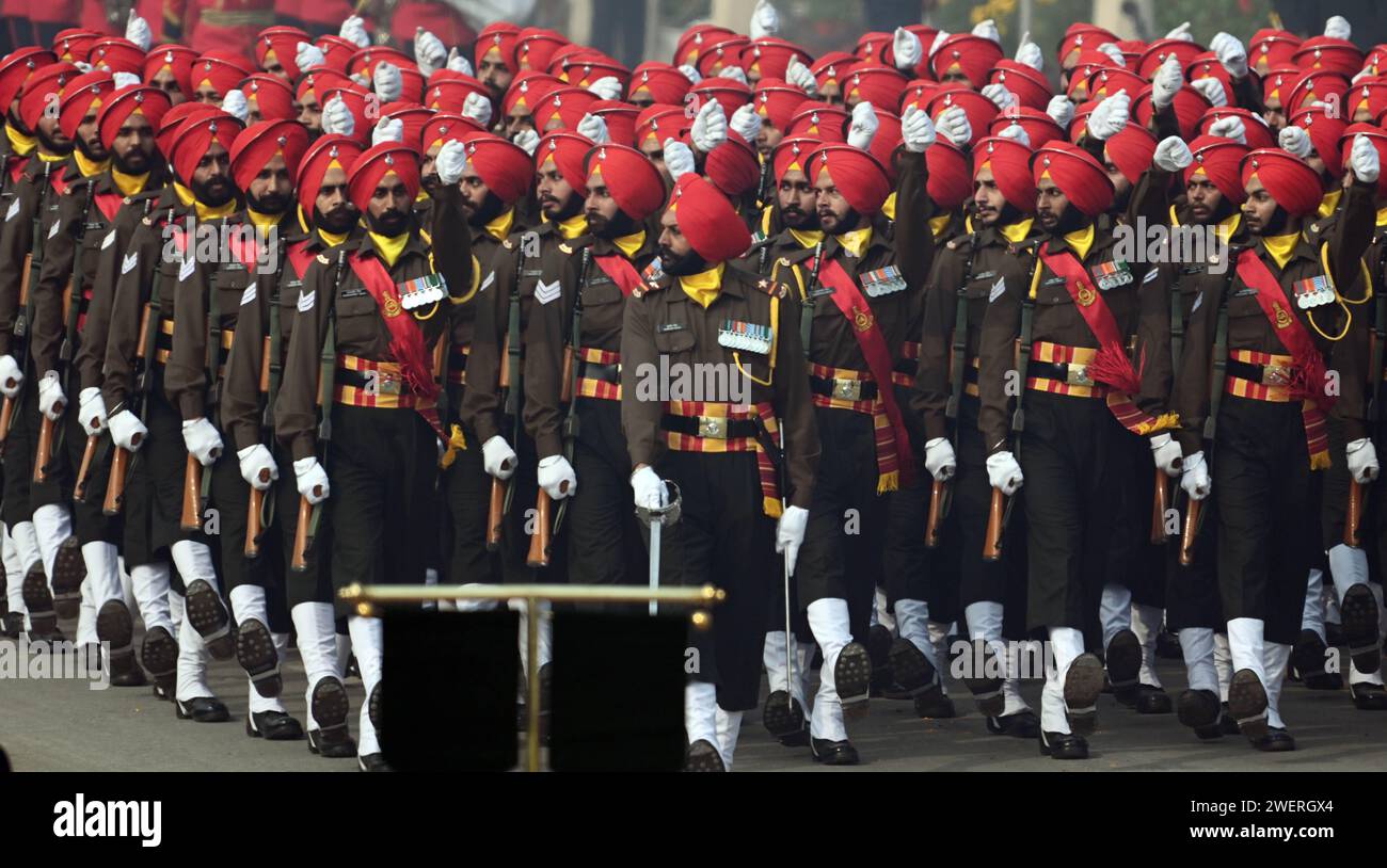 NEW DELHI, INDIA - JANUARY 26: A contingent of the Sikh Regiment ...