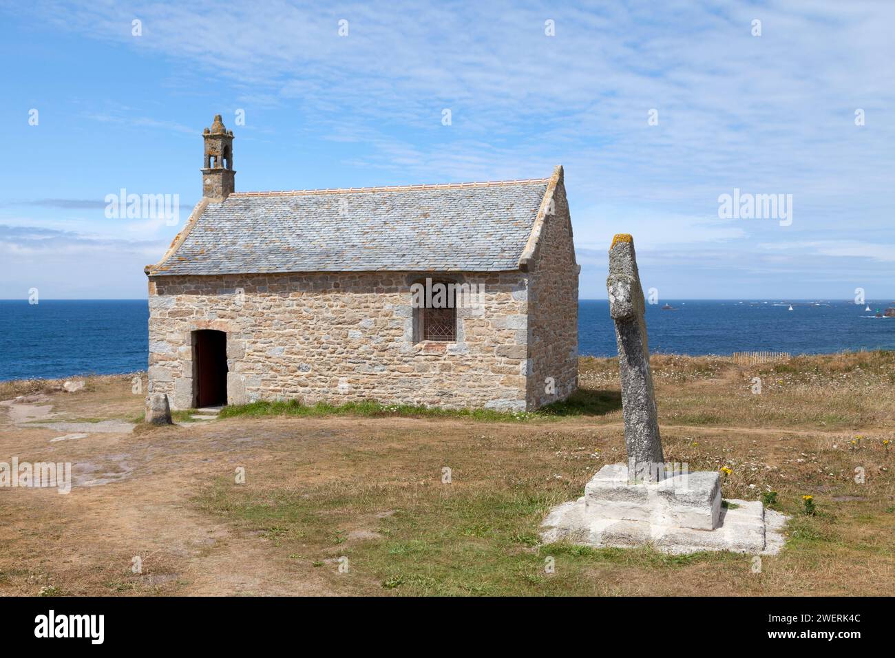 The Saint-Samson chapel and its cross along the coast at Landunvez ...