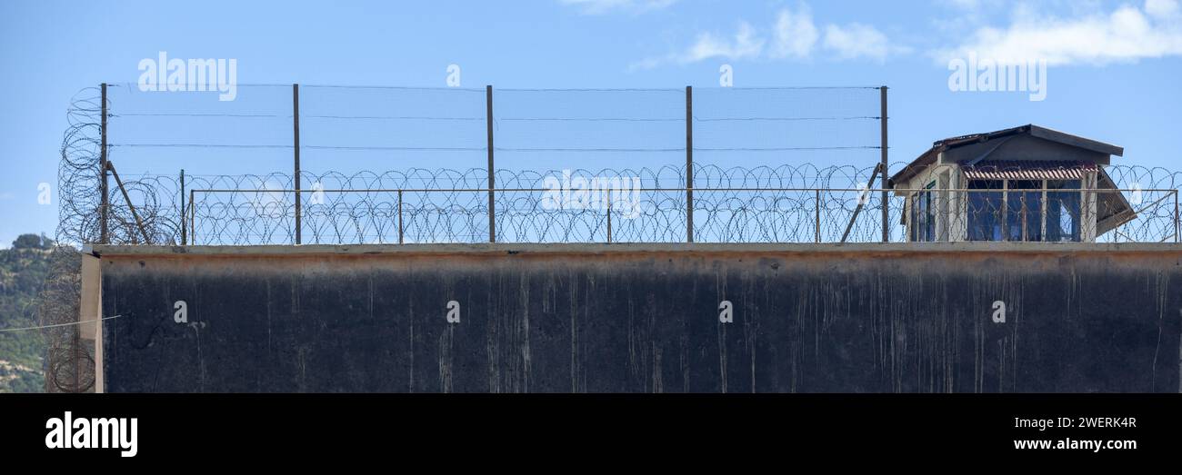 Wall guard hi-res stock photography and images - Alamy