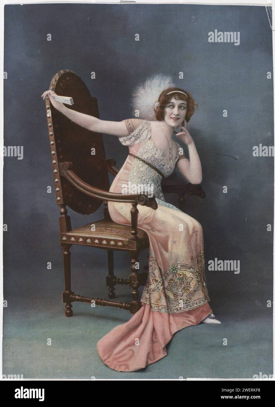 Women's fashion 1911 hi-res stock photography and images - Alamy
