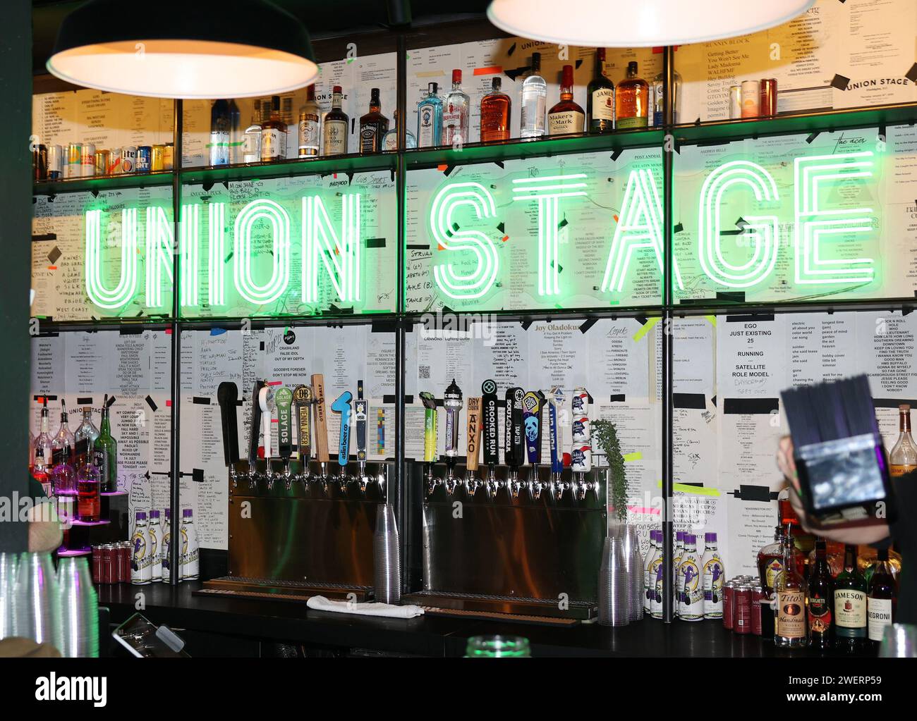 Washington, DC, USA. 24th Jan, 2024. The famed sign is on display ...