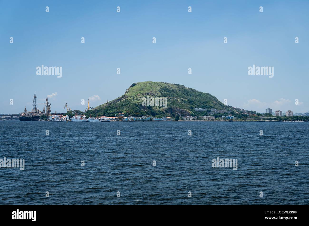 Morro da armacao hi-res stock photography and images - Alamy