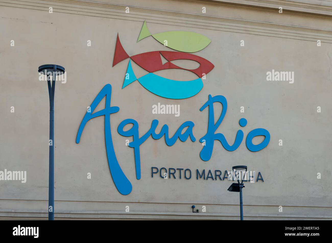 Close up shot of Marine Aquarium of Rio de Janeiro (AquaRio) colorful ...