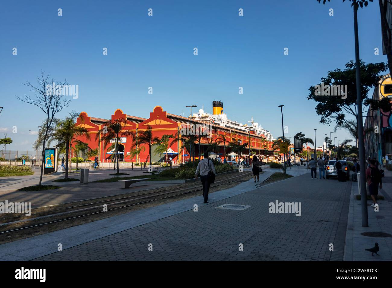Parada dos navios station hi-res stock photography and images - Alamy