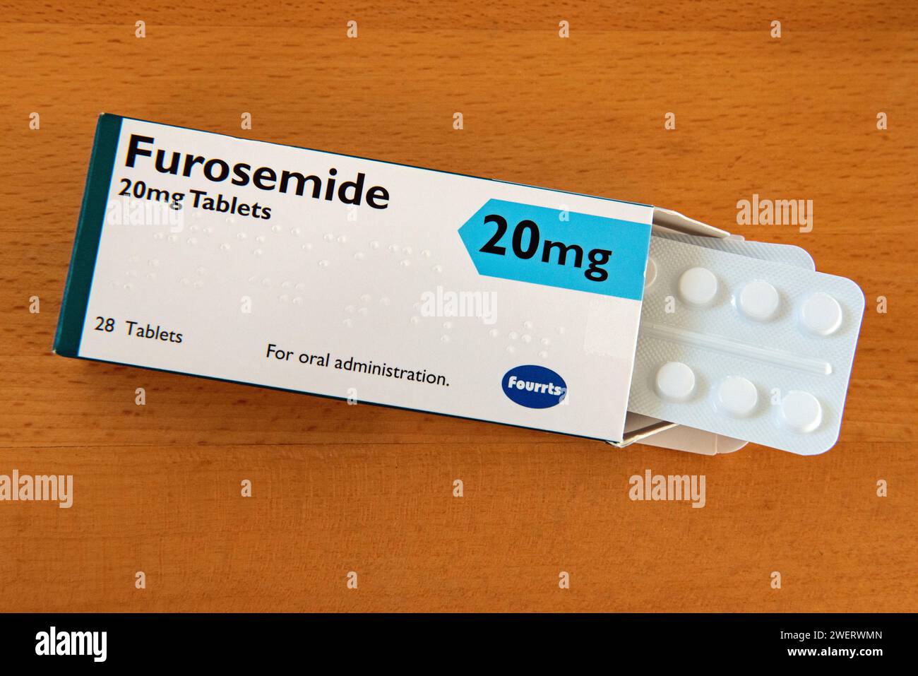 Tablets box hi-res stock photography and images - Alamy