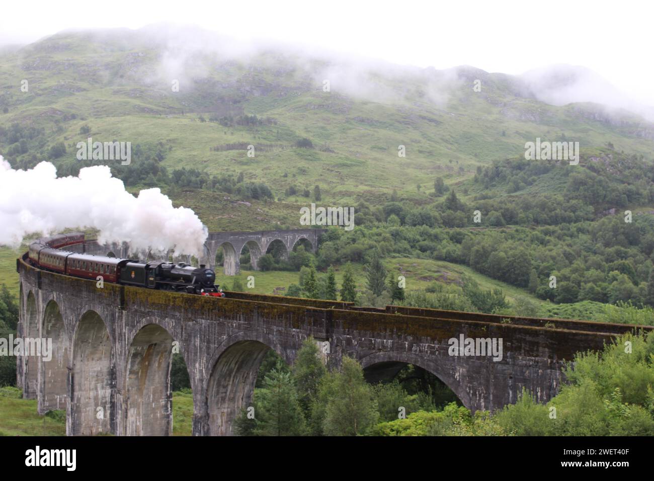 Jacobite Train on the Glenfinnan Viaduct, Scotland Stock Photo - Alamy