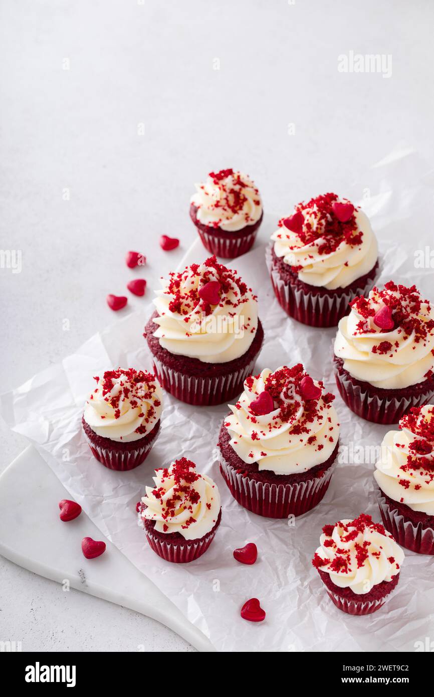 Red velvet cupcakes with cream cheese frosting and red velvet crumbs ...