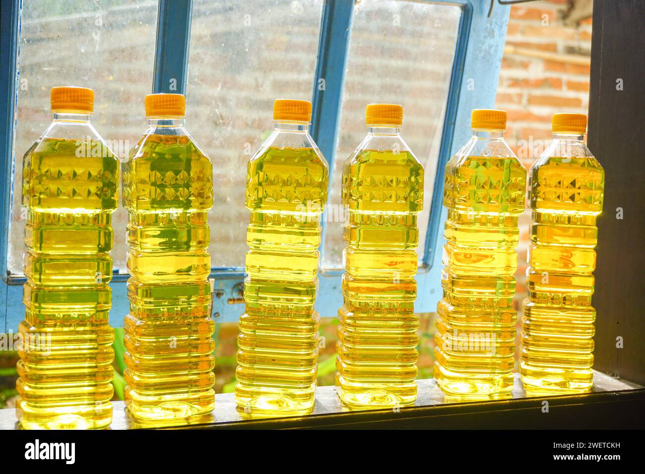 Stock photo of bottled cooking oil Stock Photo - Alamy