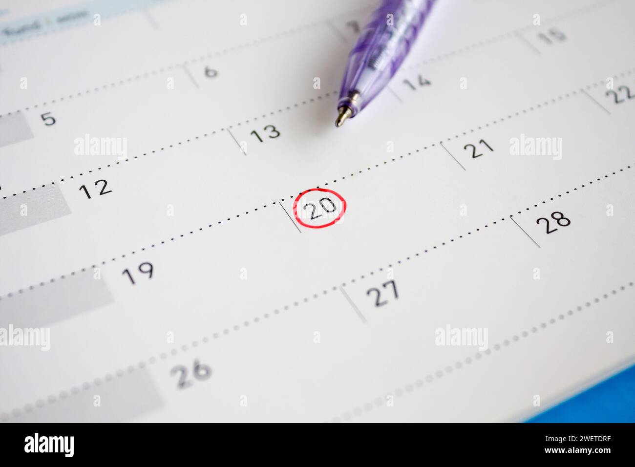 Pen circle calendar hi-res stock photography and images - Alamy