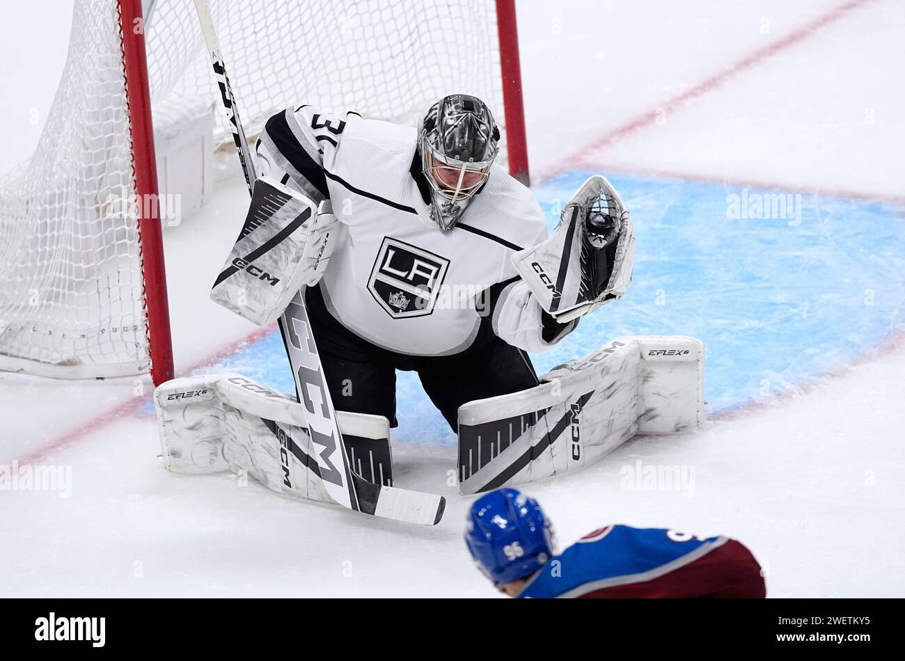 Los Angeles Kings goaltender David Rittich makes a glove save on a shot ...